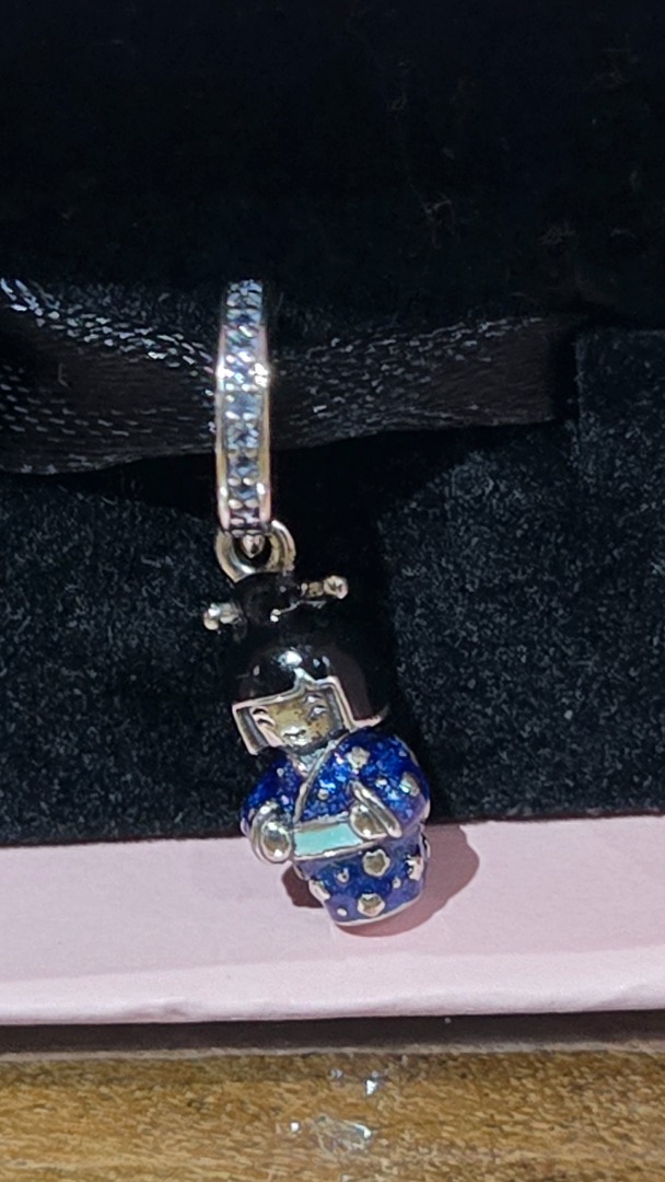PANDORA (JAPANESE GIRL) KIMONO (authentic), Women's Fashion, Jewelry ...