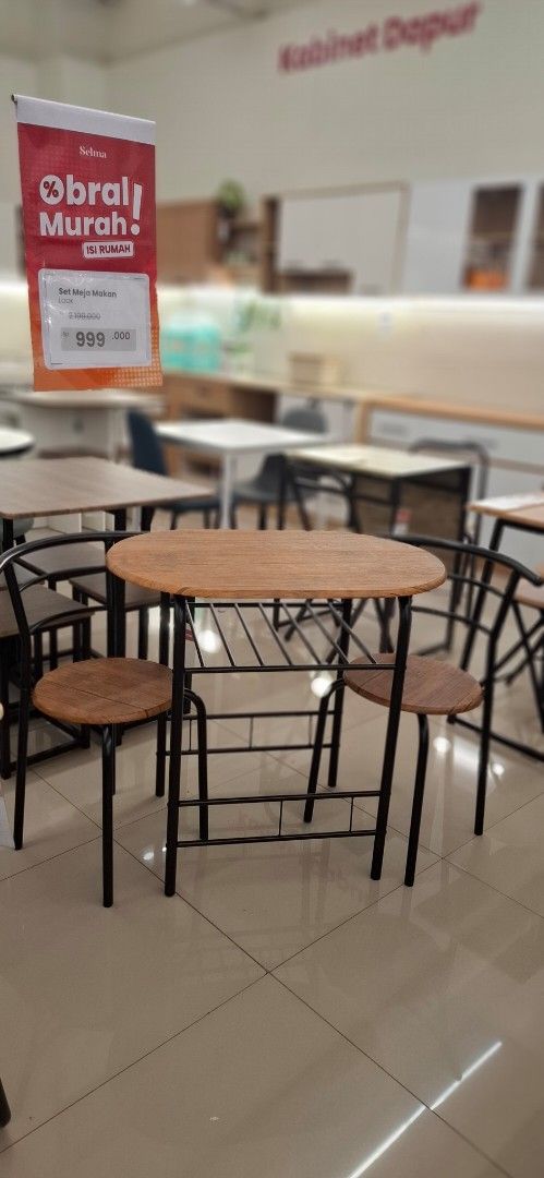Set meja 2 kursi 600rb an, Perabotan Rumah di Carousell