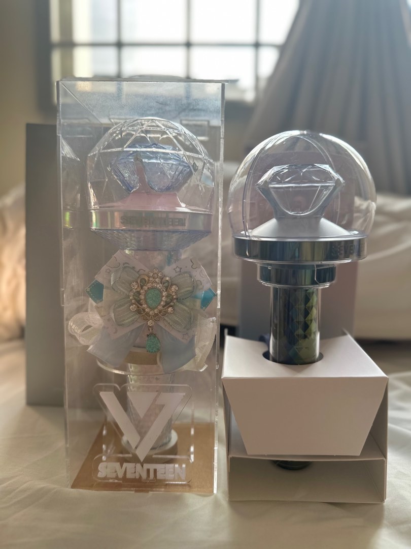 WTS seventeen Official Lightstick Ver. 2&Ver.3, Hobbies & Toys ...