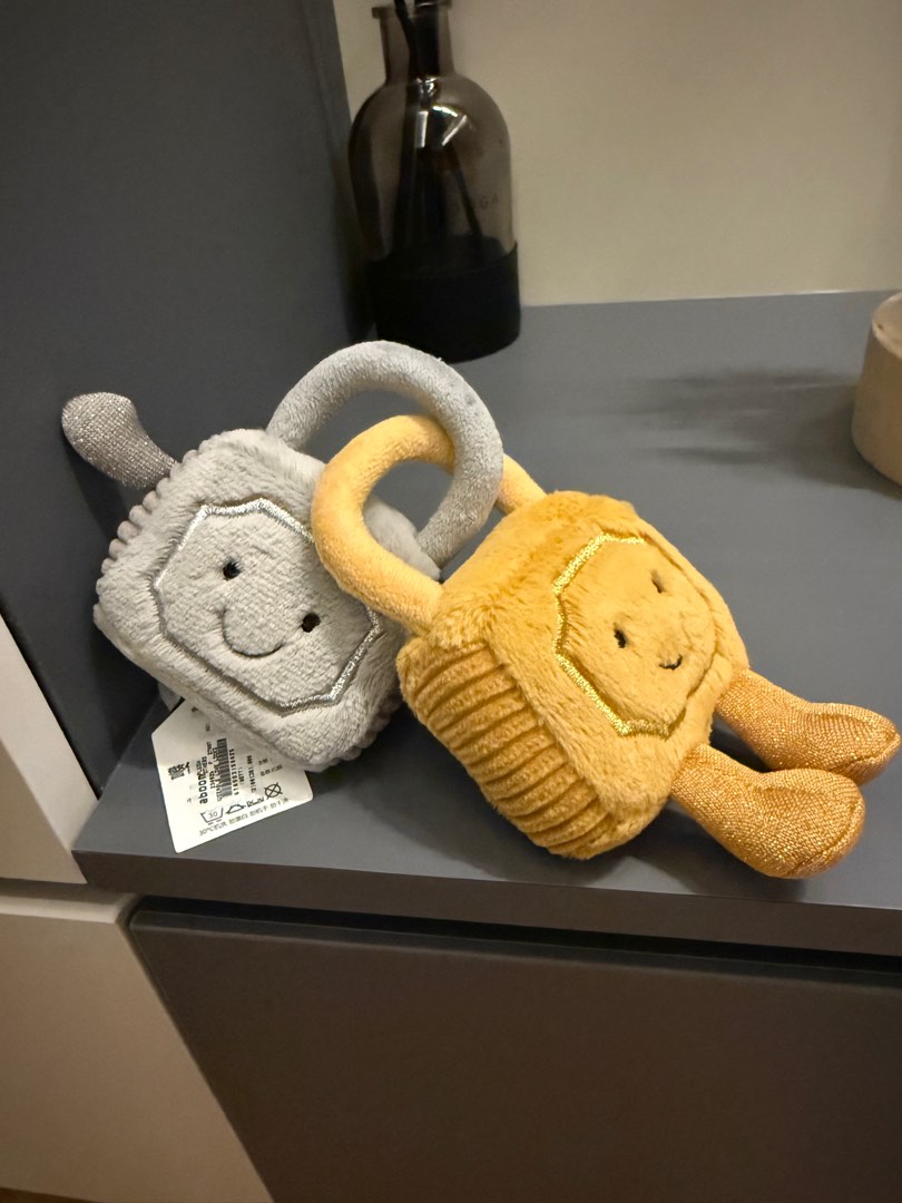 100% authentic Jellycat Amuseables Love Locks, Hobbies & Toys, Toys ...