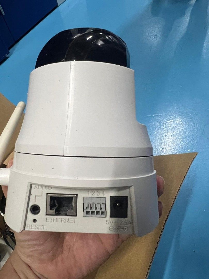 D-Link Network Camera DCS5222L & DCS930L, Furniture & Home Living ...