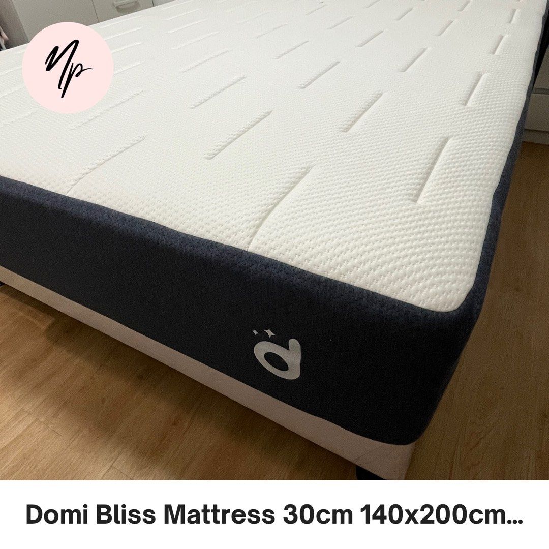 Domi Bliss Mattress 30cm 140x200cm (Like NEW), Perabotan Rumah di Carousell