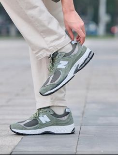 New Balance - 2002 - M2002RST, 男裝, 鞋, 波鞋 - Carousell