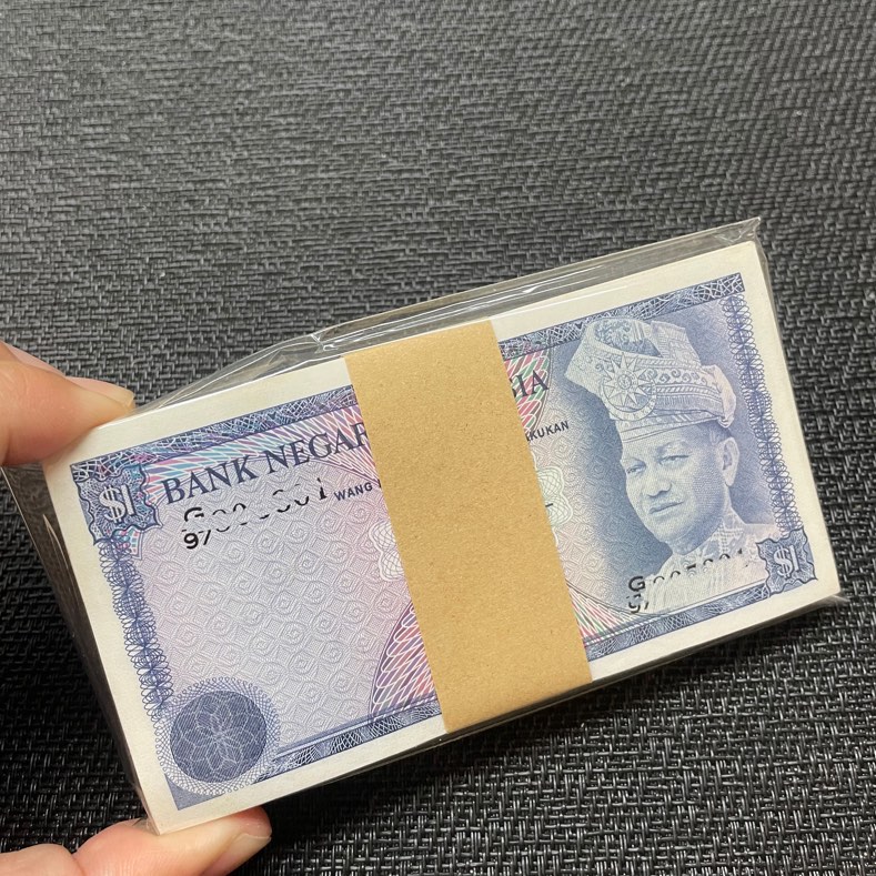 Old Note Malaysia RM1 Stack, Hobbies & Toys, Memorabilia & Collectibles ...