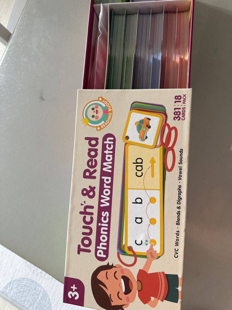 《在家學phonics必備》touch & read 閱讀字卡系列, 興趣及遊戲, 書本 & 文具, 兒童書籍 - Carousell