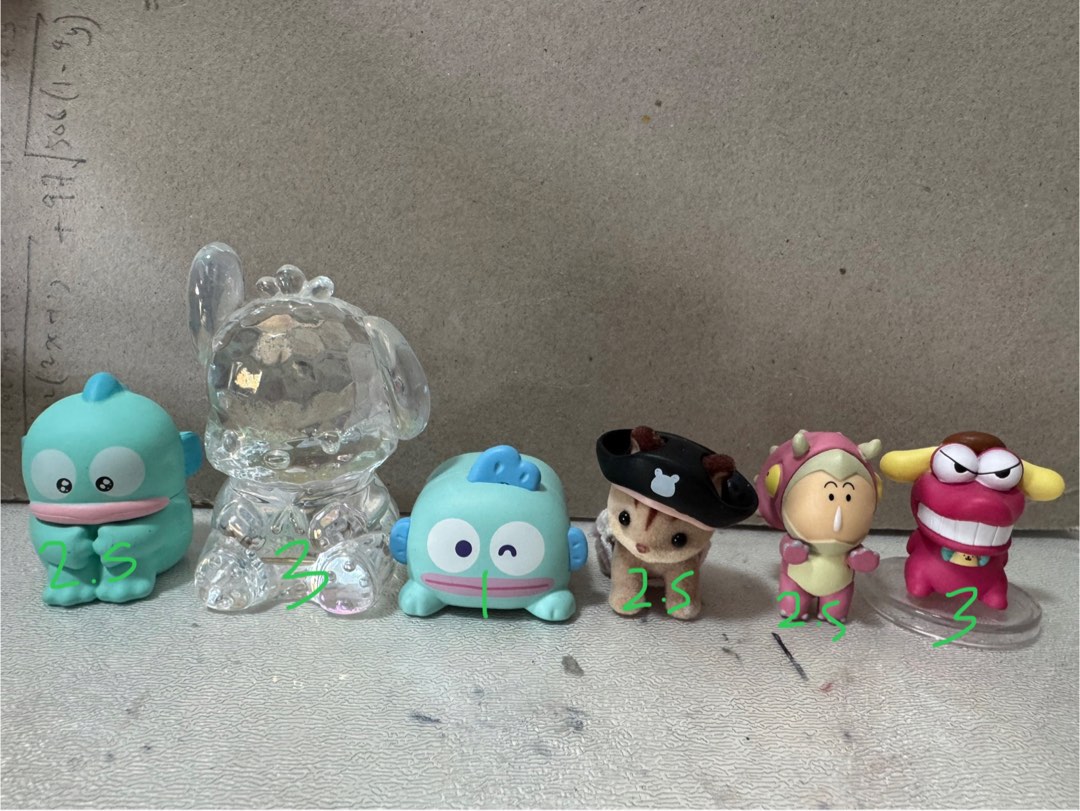 Sanrio hangyodon cryaon shin chan sylvanian families figure, Hobbies ...