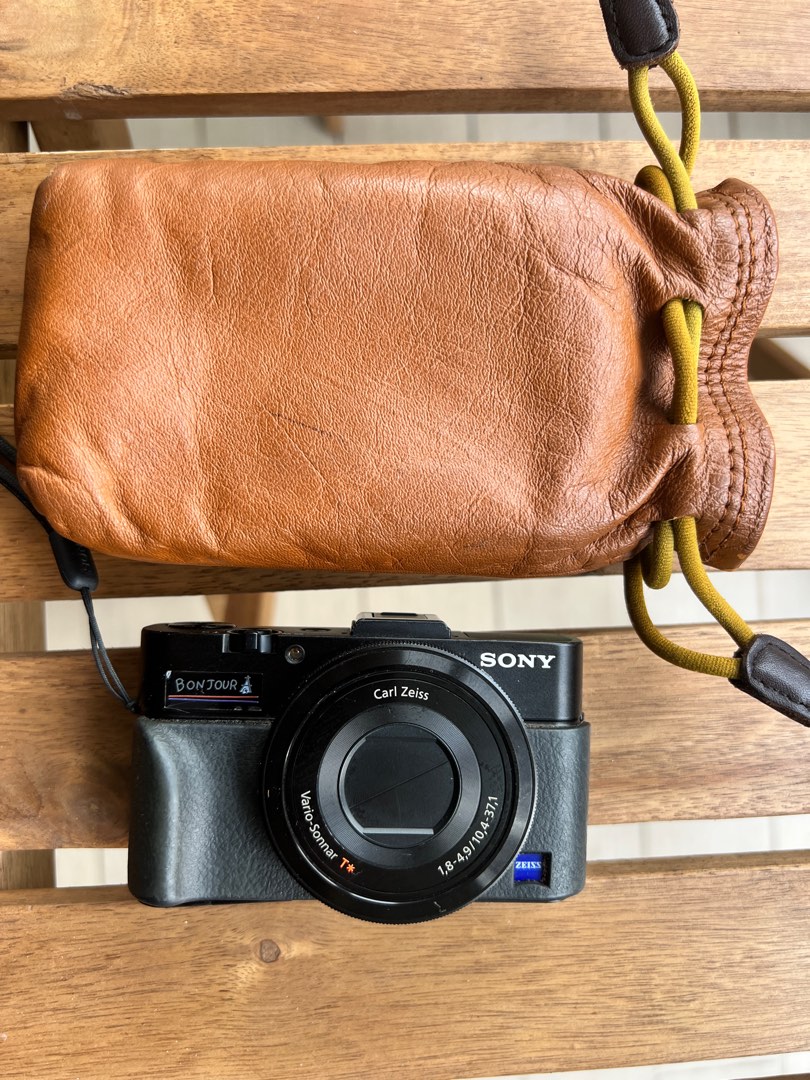 Sony RX100 II Digital Camera with Case, Photography, Cameras on Carousell