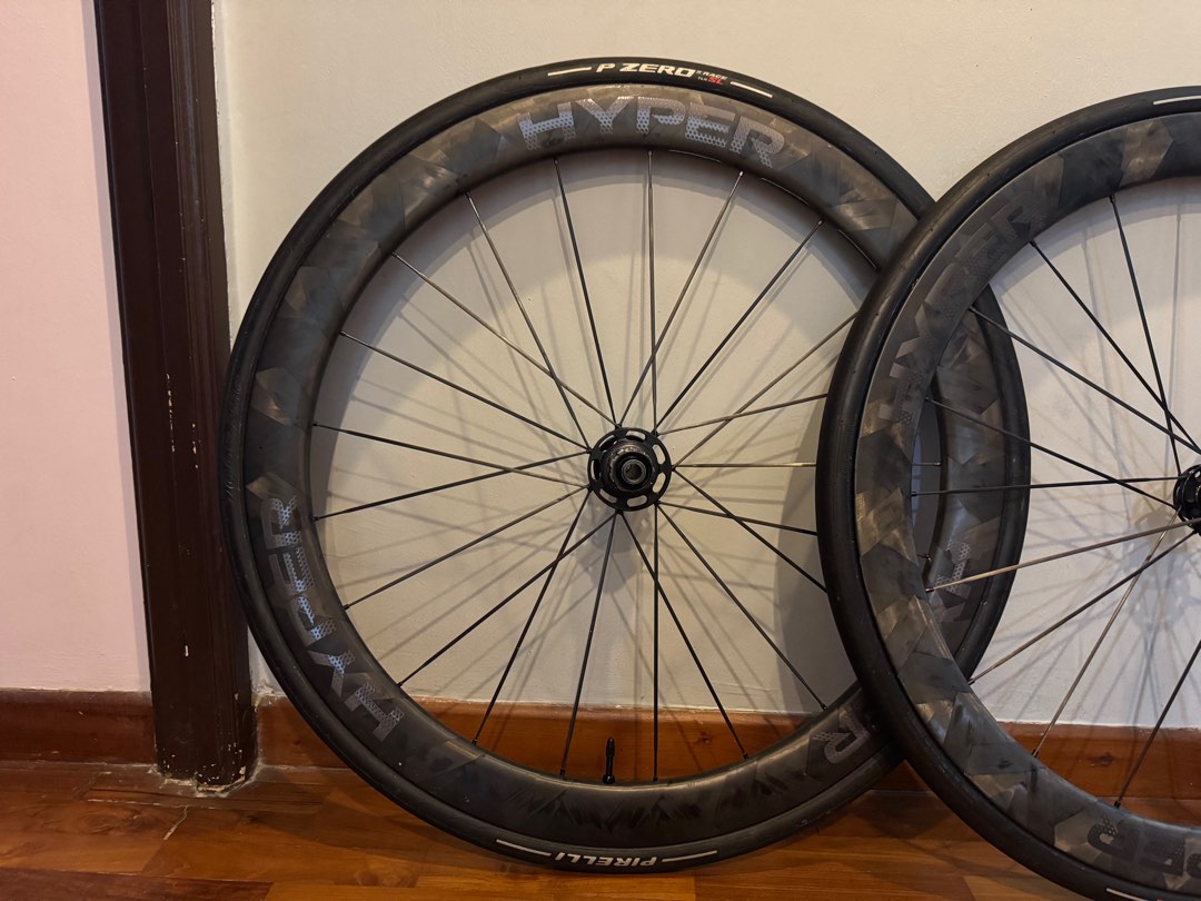 Winspace Hyper Carbon Wheelset with Pirelli P Zero Tires, Sports ...