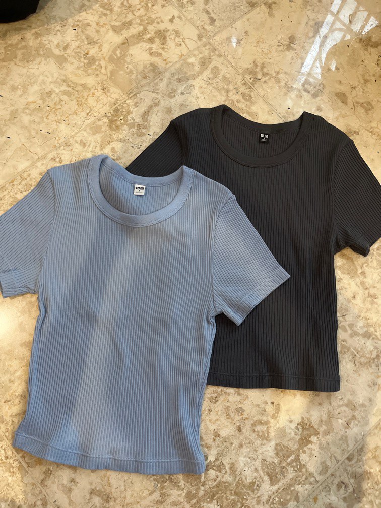 BUNDLE Kaos tight fit UNIQLO SIZE S (belum pernah dipakai, hanya saja dicuci) warna blue & Grey ...