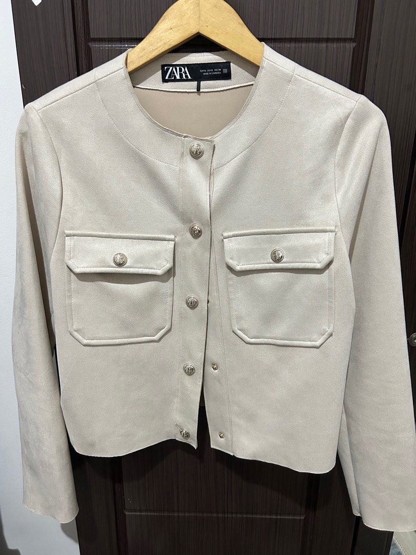 Kemeja outer zara suede, Fesyen Wanita, Pakaian Wanita, Atasan di Carousell