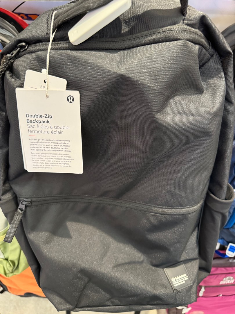 Lululemon Double zip Backpack 22L, 男裝, 袋, 背包 - Carousell