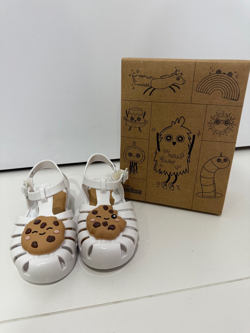 Melissa possession Candy, Babies & Kids, Babies & Kids Fashion on Carousell