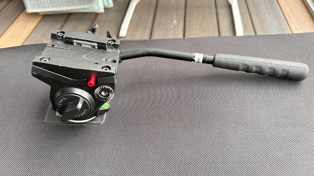 Neewer Heavy Duty Video Camera Tripod Head (Fluid Head), Photography ...