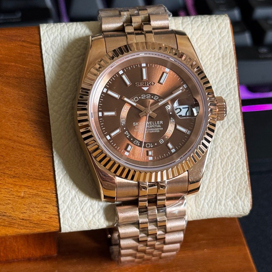 Seiko Skydweller Rosegold NH35 Automatic Homage Rolex Regan Harney ...