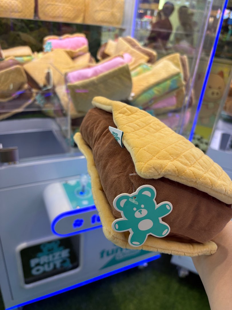 SG60 Fun Claw Plush - Waffle Chocolate Ice cream, Hobbies & Toys, Toys ...