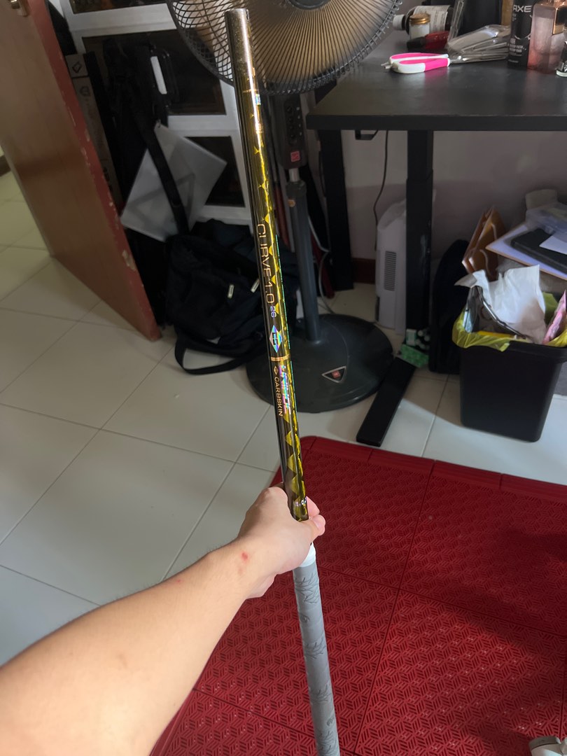 unihoc carbskin curve, Sports Equipment, Sports & Games, Racket & Ball ...