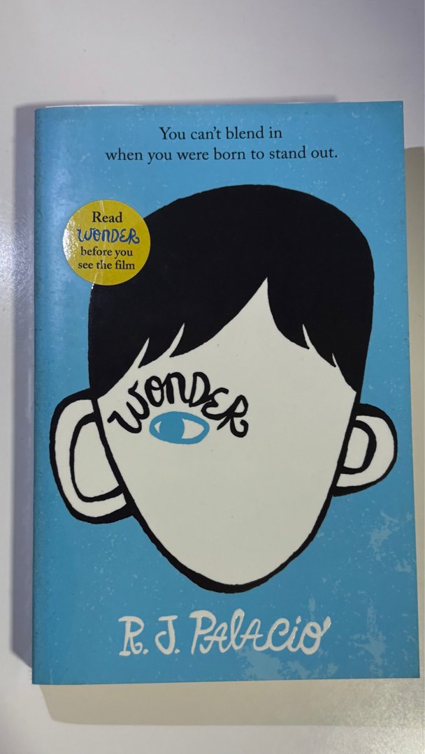 Wonder by R.J. Palacio, Hobbies & Toys, Books & Magazines, Fiction ...
