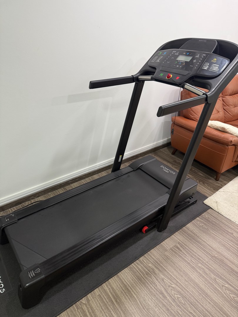 Decathlon treadmill domyos T540C, Sports Equipment, Exercise & Fitness ...