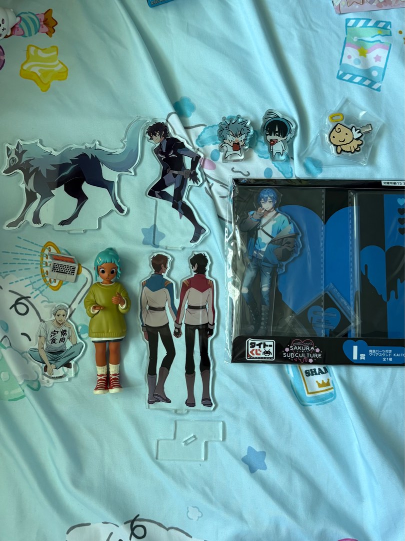 [FREE] Chiikawa, Peach Riot, Voltron, Sanrio, Windbreaker trinkets ...