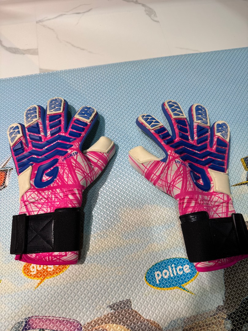 Gavic Goalkeeper Gloves, Sports Equipment, Sports & Games, Racket ...