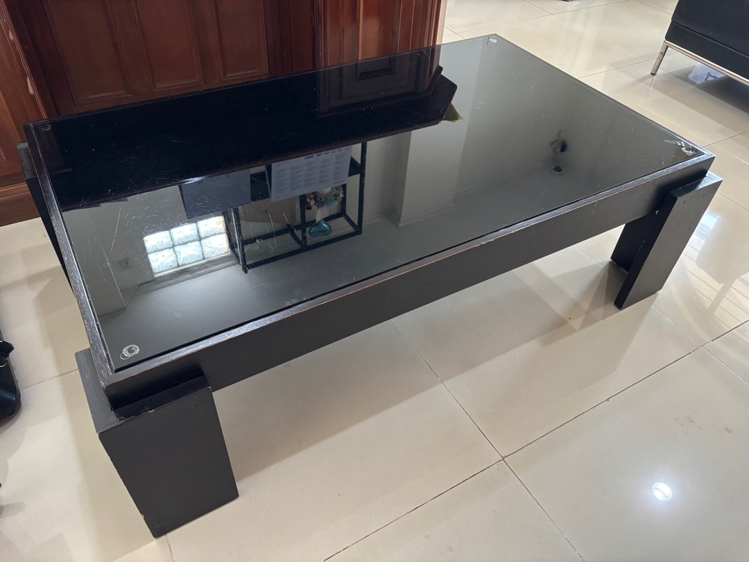 Meja Cellini Bekas Coffee Table Dark Brown Kaca dan Kayu, Perabotan ...