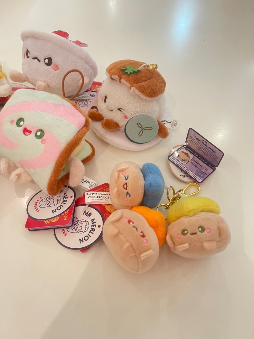 SG60 Rare Mr. Merlion and Friends keychain Plushies - Durian, Ice Cream ...