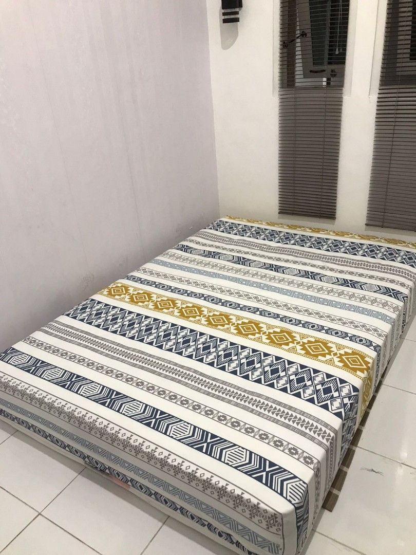 Spring bed Central Primavera, Perabotan Rumah di Carousell