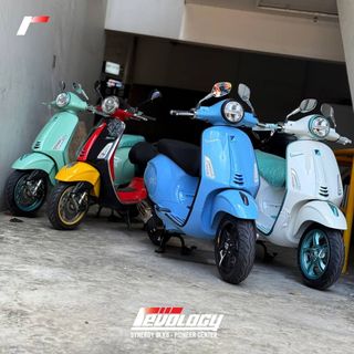 Vespa sprint box For Sale | Class 2B | Carousell Singapore