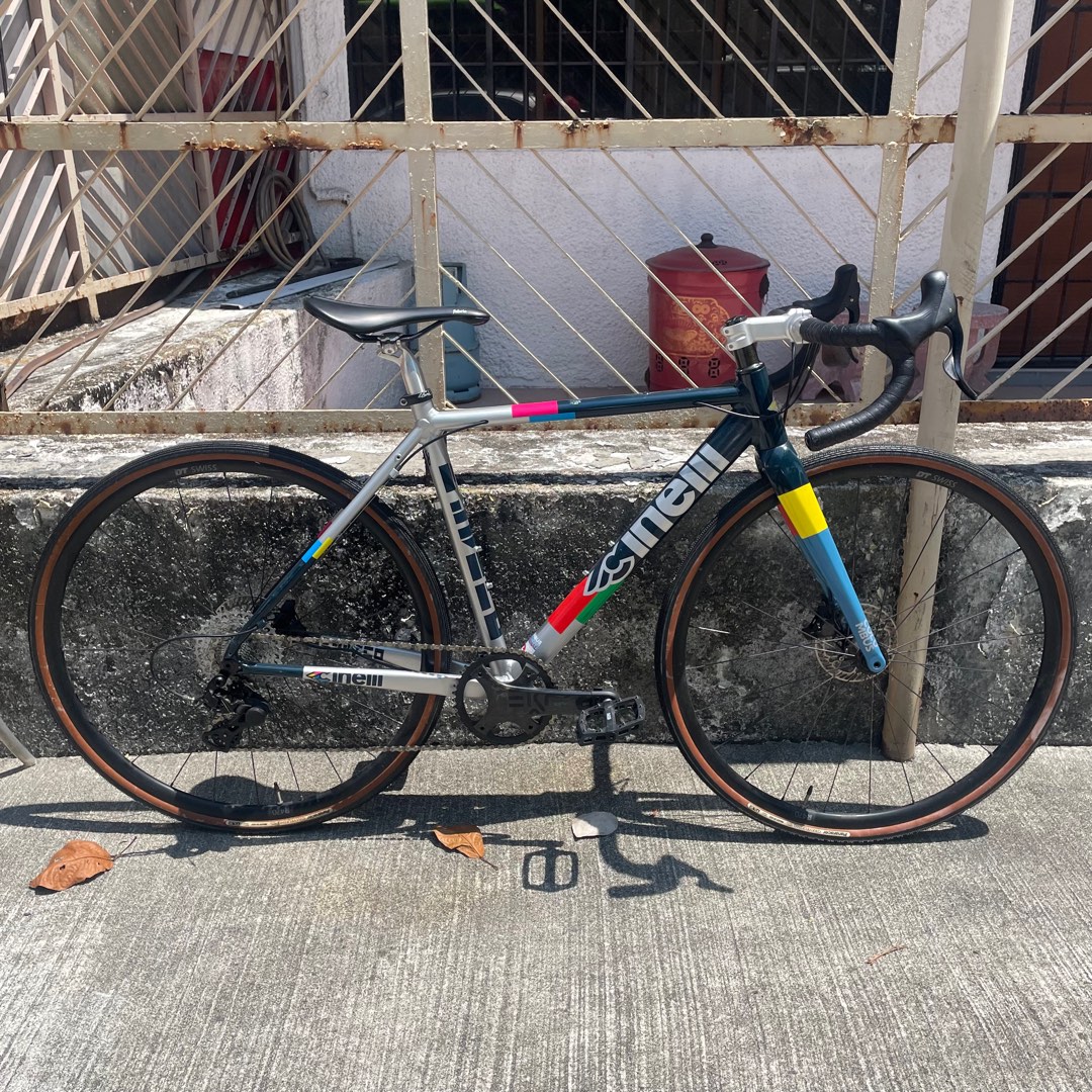 Cinelli Zydeco gravel size 51 Campagnolo Groupset, Sports Equipment ...