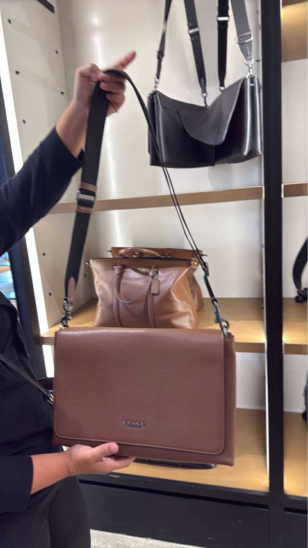 Coach Caleb Messenger Bag in Pebbled Skin Leather, Luxury, Bags ...