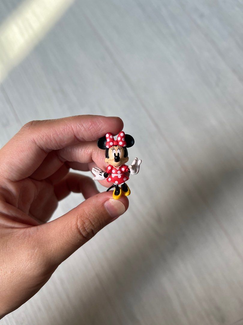 COW PLAY COW MOO Disney Pixar Minnie Mouse, Timon, Boo, Genie, Merida ...