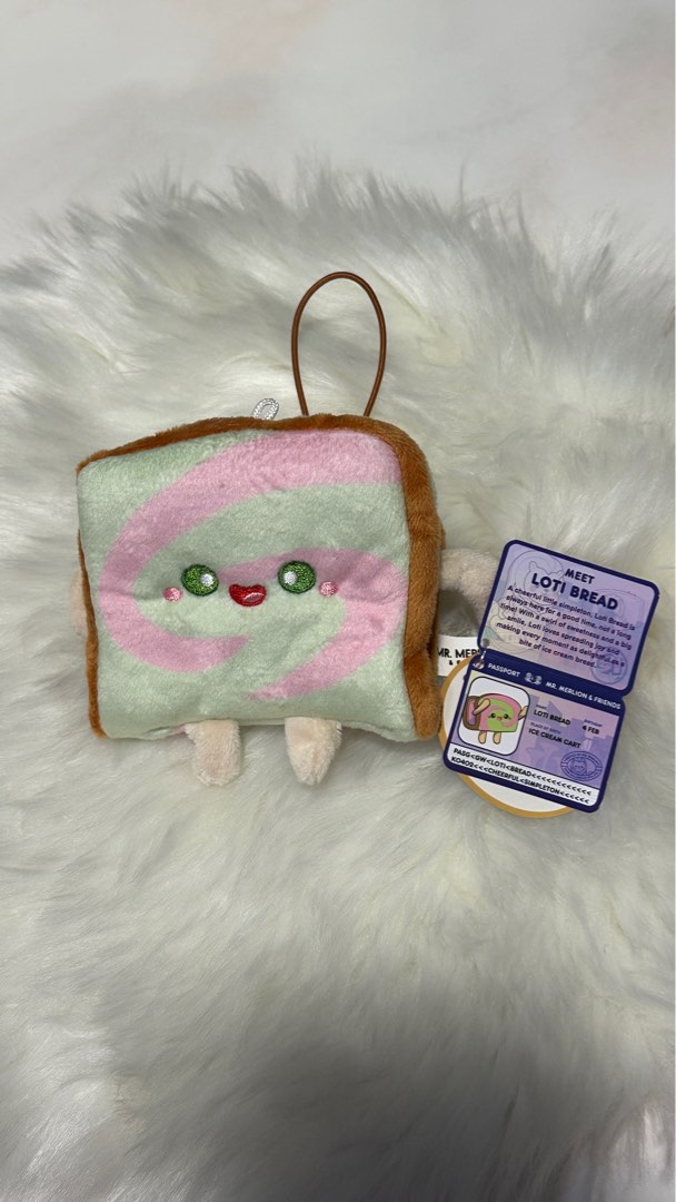 Loti Bread Mr Merlion and Friends Hawker Fest, Hobbies & Toys, Toys ...