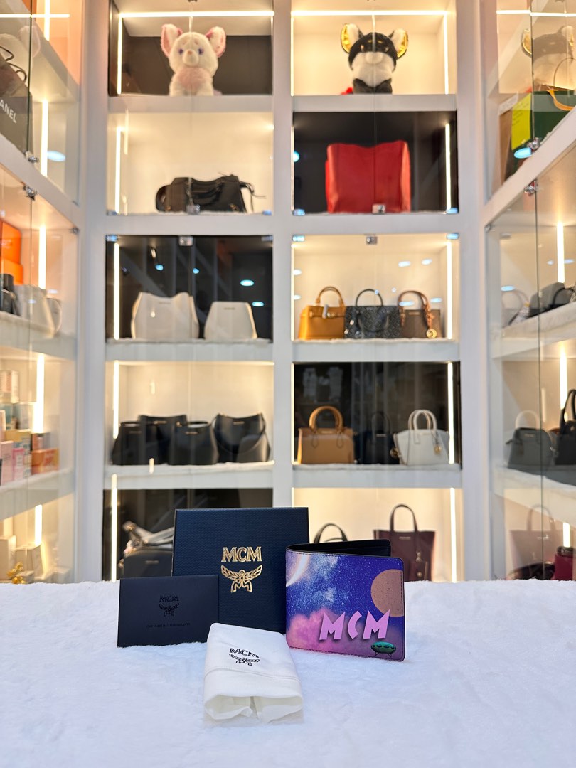 MCM Aren Bifold Wallet, Luxury, Bags & Wallets on Carousell
