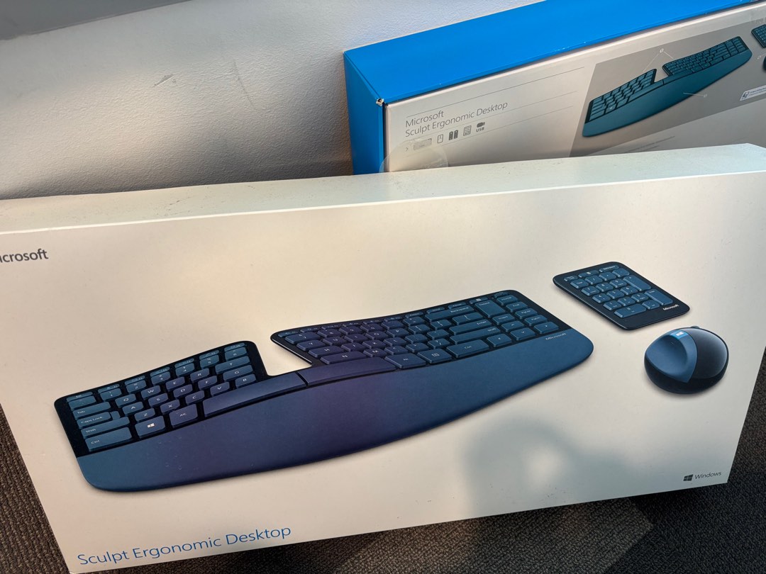 Microsoft Sculpt Ergonomic Desktop Keyboard and Mouse Set, Computers ...