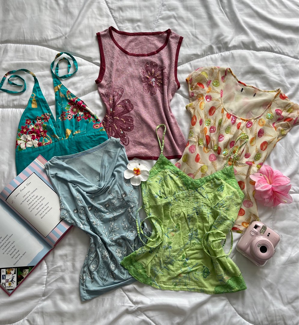 NEW DROP ON IG (city triangles, vivienne westwood, betsey johnson ...