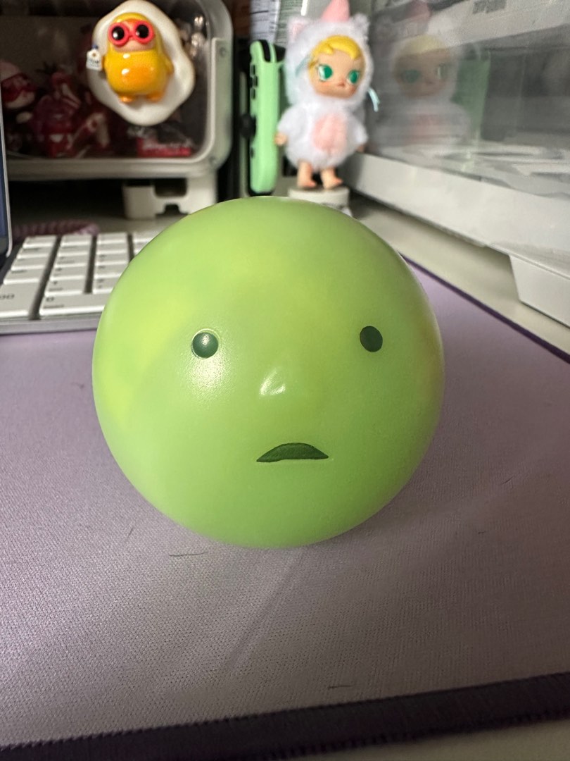 SMISKI CAPSULE - LOUNGING, Hobbies & Toys, Toys & Games on Carousell