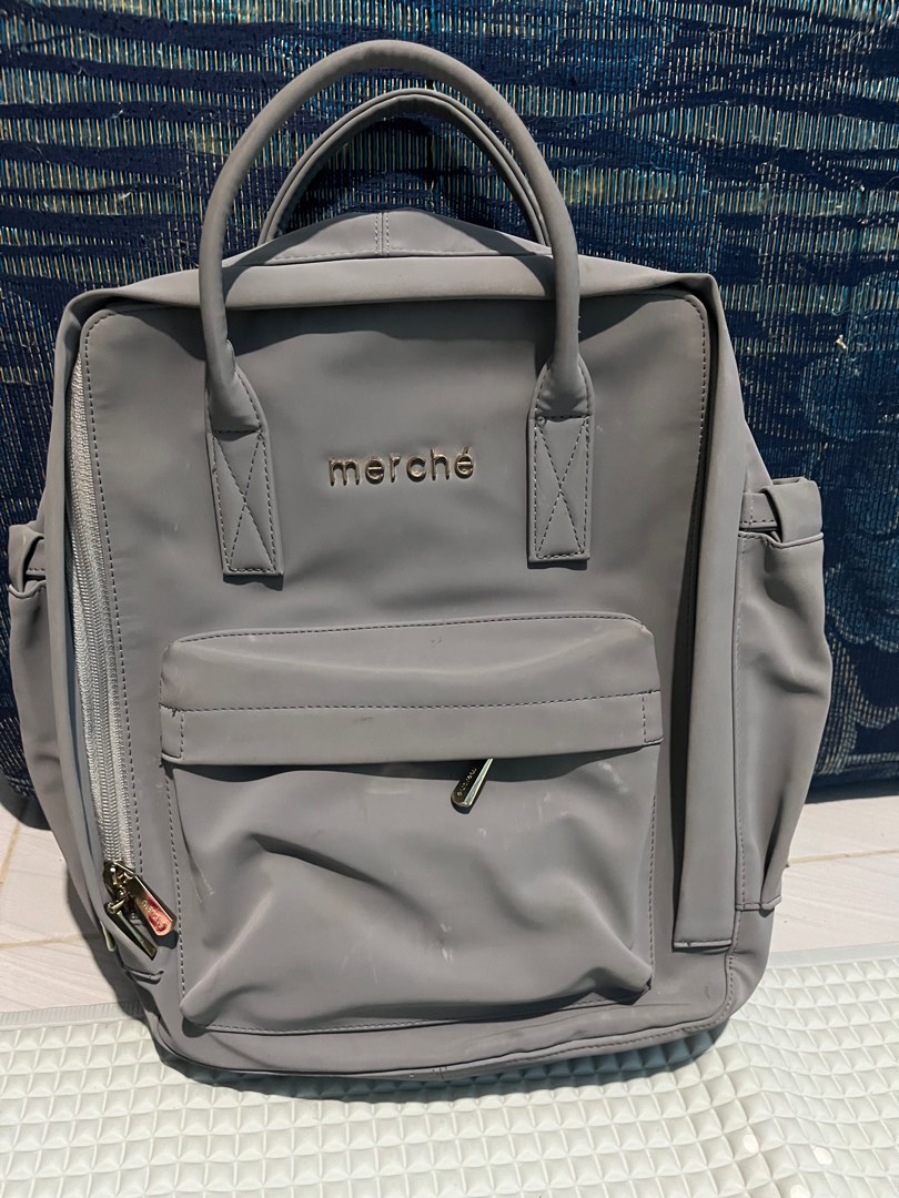 Tas merche, Fesyen Wanita, Tas & Dompet di Carousell