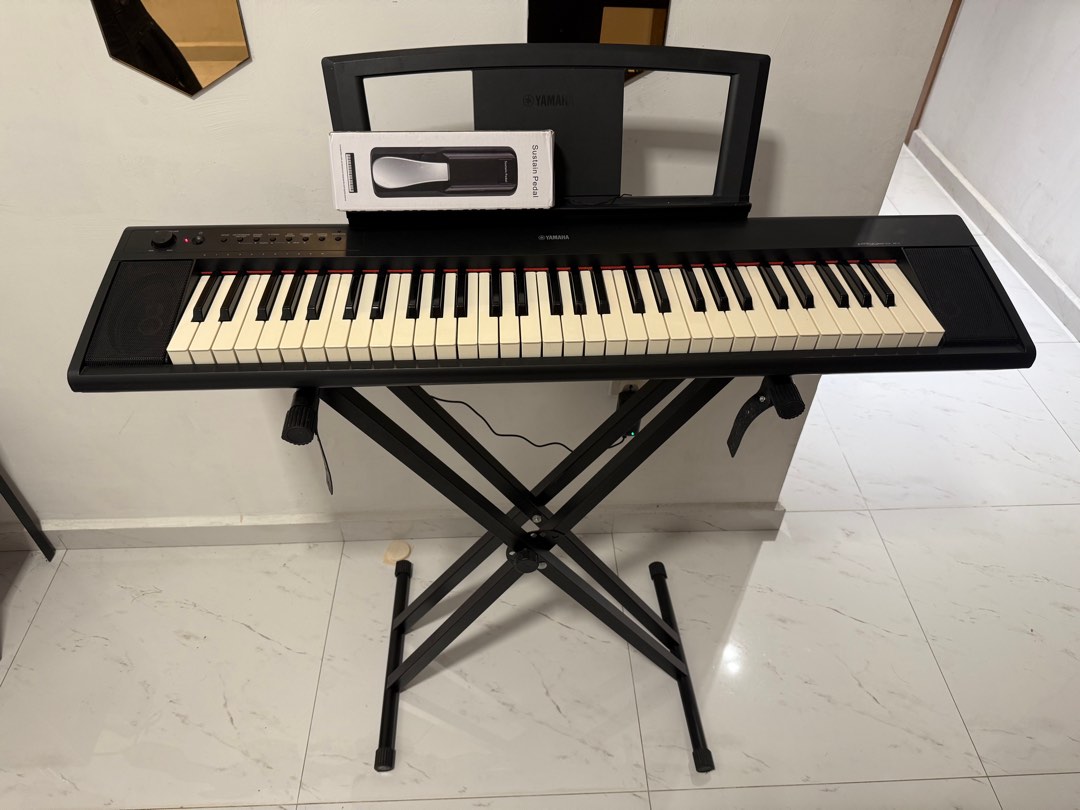 Yamaha Piaggerio NP11 Digital Piano with stand and sustain pedal ...