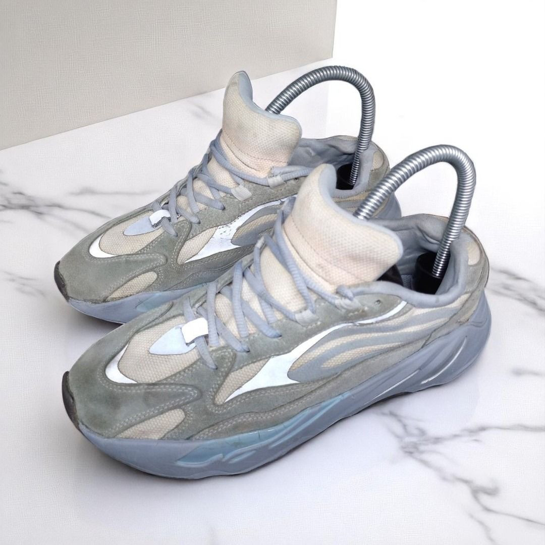 [42] ADIDAS YEEZY BOOST 700 V2 HOSPITAL BLUE [A8-163] - (SEPATU / SHOES ...