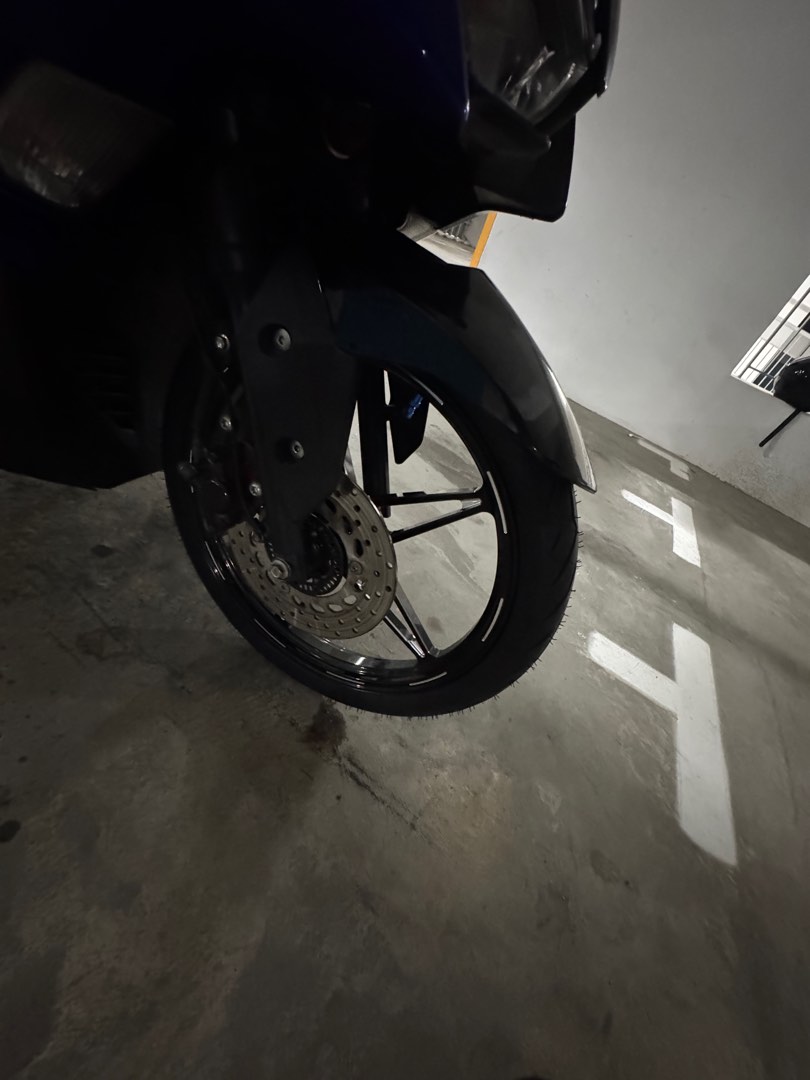 Aerox v1 hyper tech sport rim 17 inch, Motorcycles, Motorcycle ...