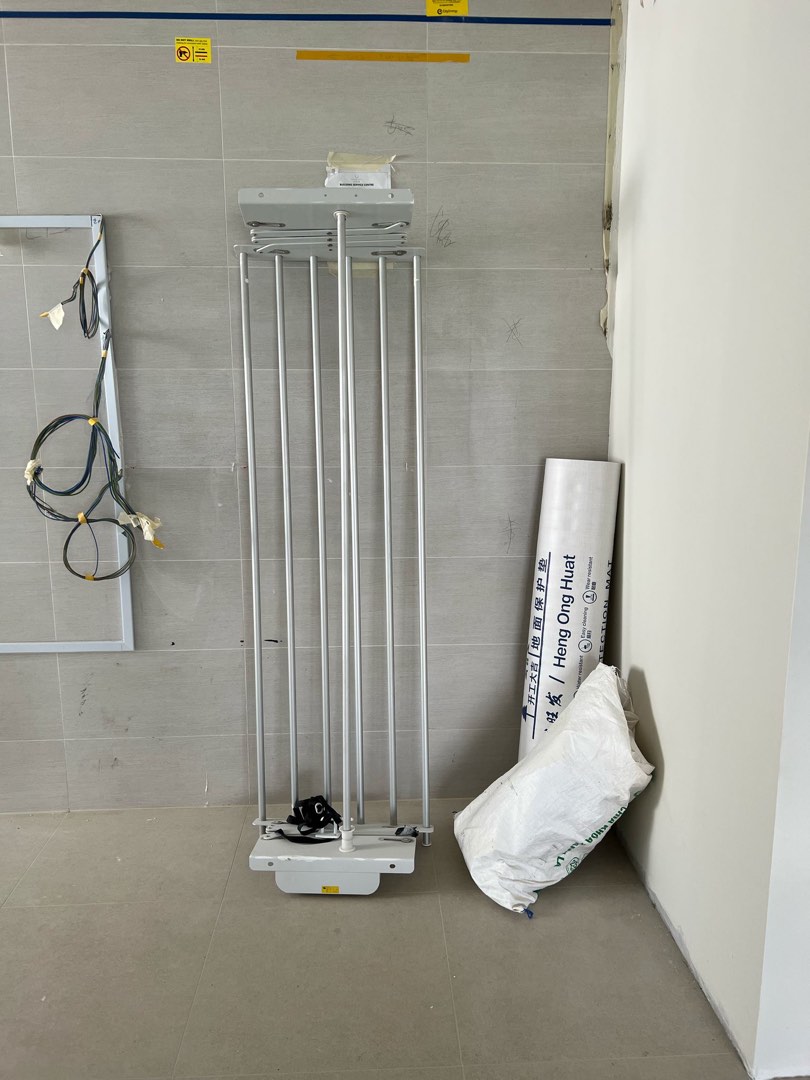 Brand New HDB Ceiling Mounted Drying Rack, Furniture & Home Living ...