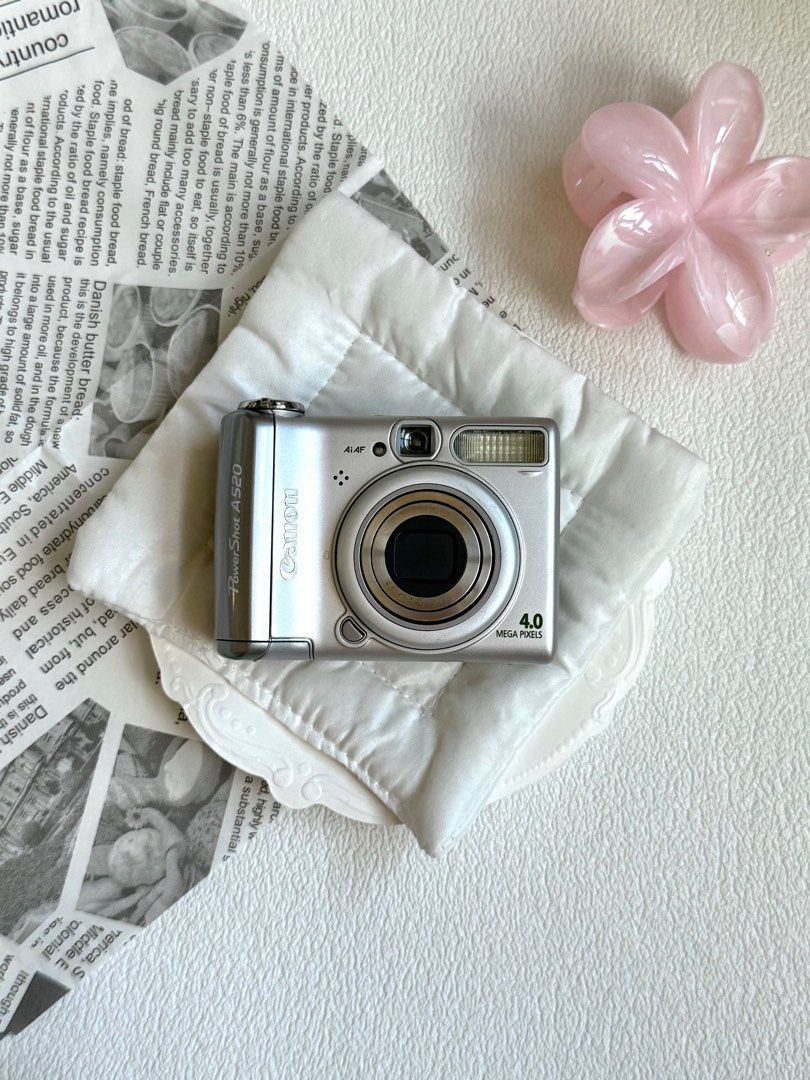 Canon PowerShot A520 Silver, Photography, Cameras on Carousell