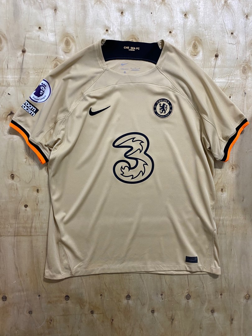 chelsea 3rd kit, Men's Fashion, Activewear on Carousell