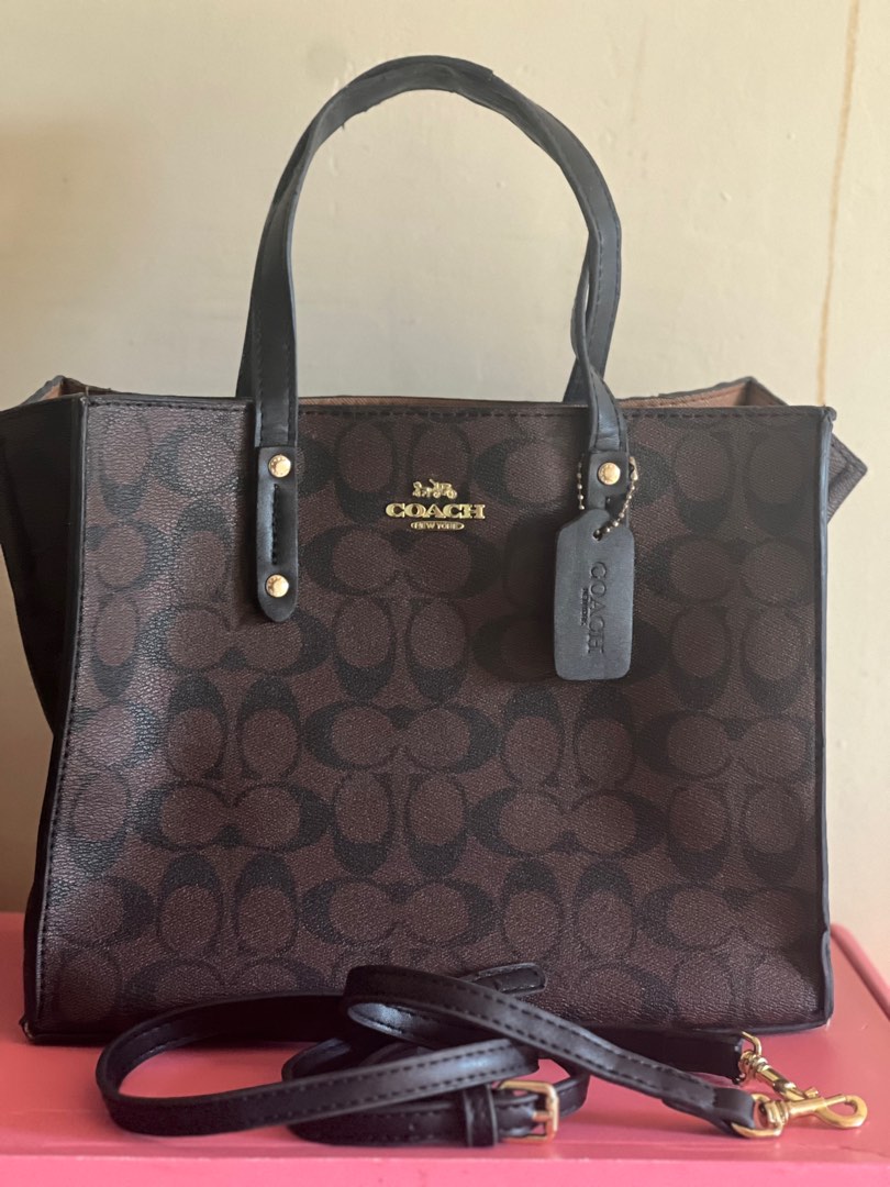 Coach signature Carry All Small Sling Bag, Luxury, Bags & Wallets on Carousell