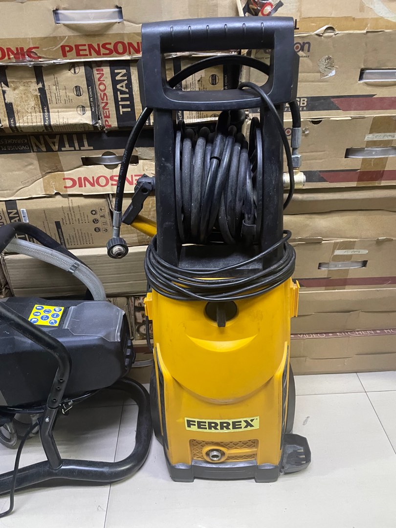 Ferrex high pressure pressure washer, Furniture & Home Living, Cleaning ...