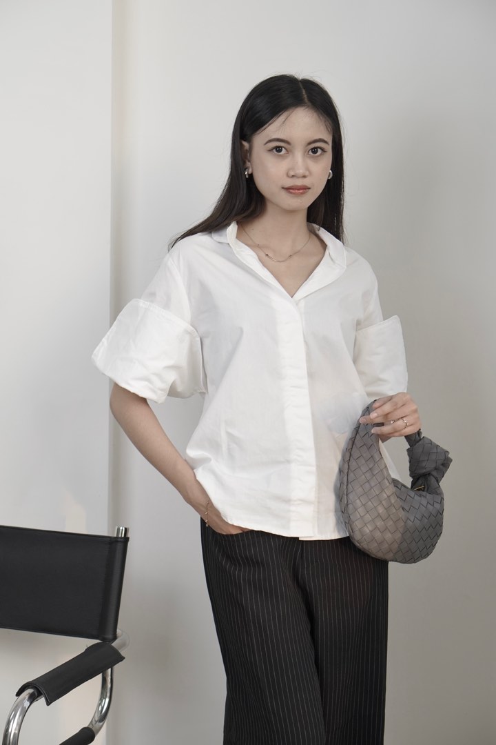 Formal white shirt, Fesyen Wanita, Pakaian Wanita, Baju Luaran di Carousell