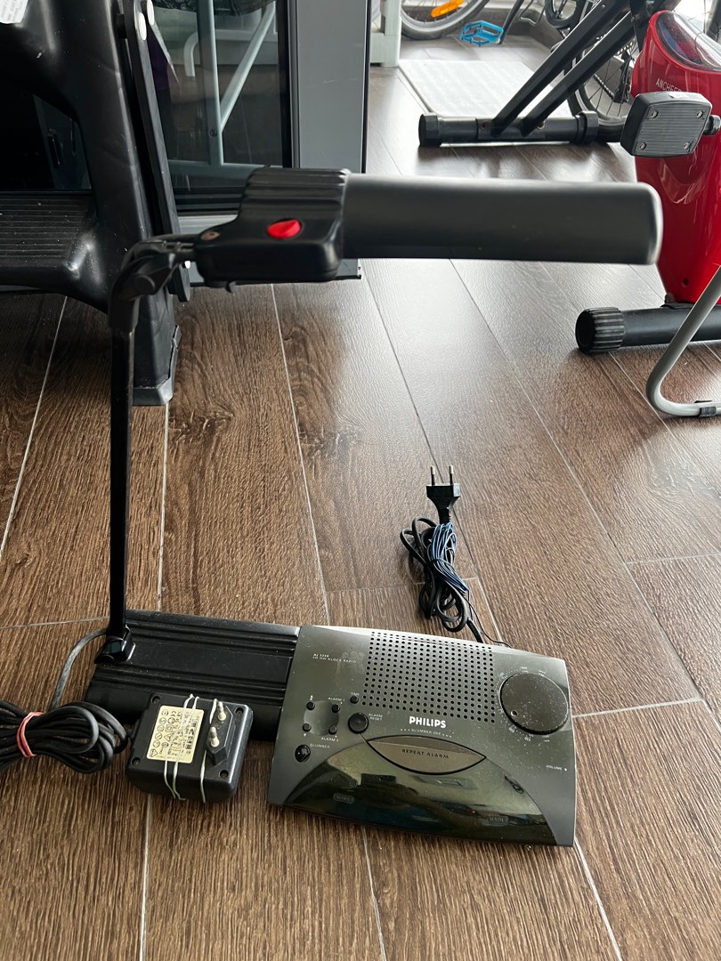 Free table lamp and radio, Furniture & Home Living, Lighting & Fans ...