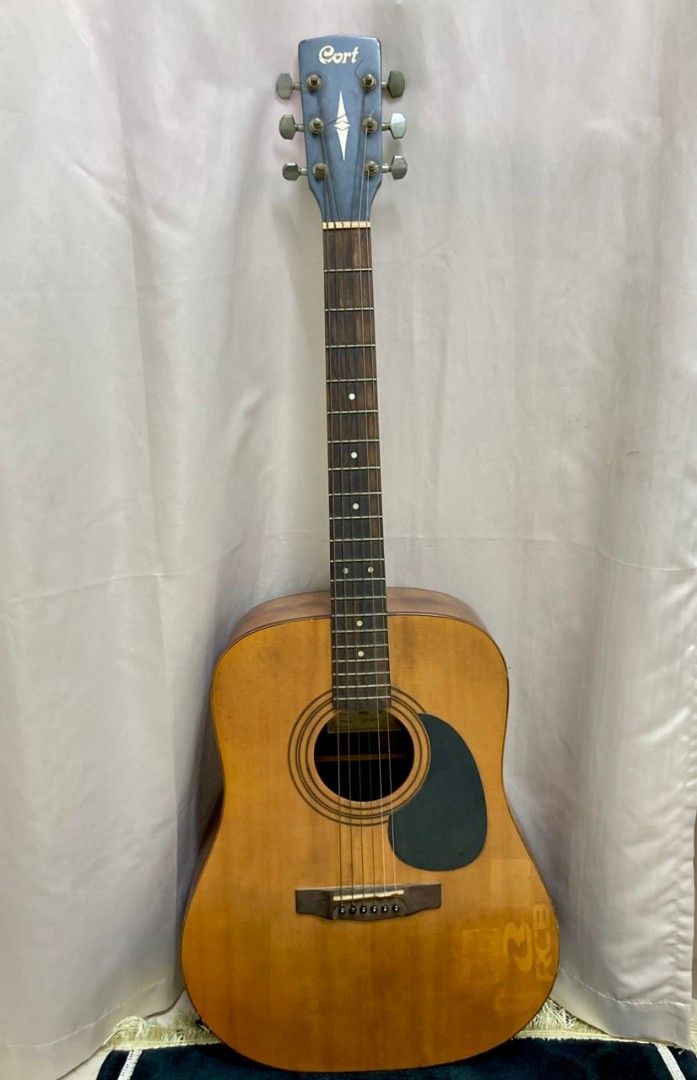 Guitar Cort AD810 NS Original, Hobbies & Toys, Music & Media, Musical ...