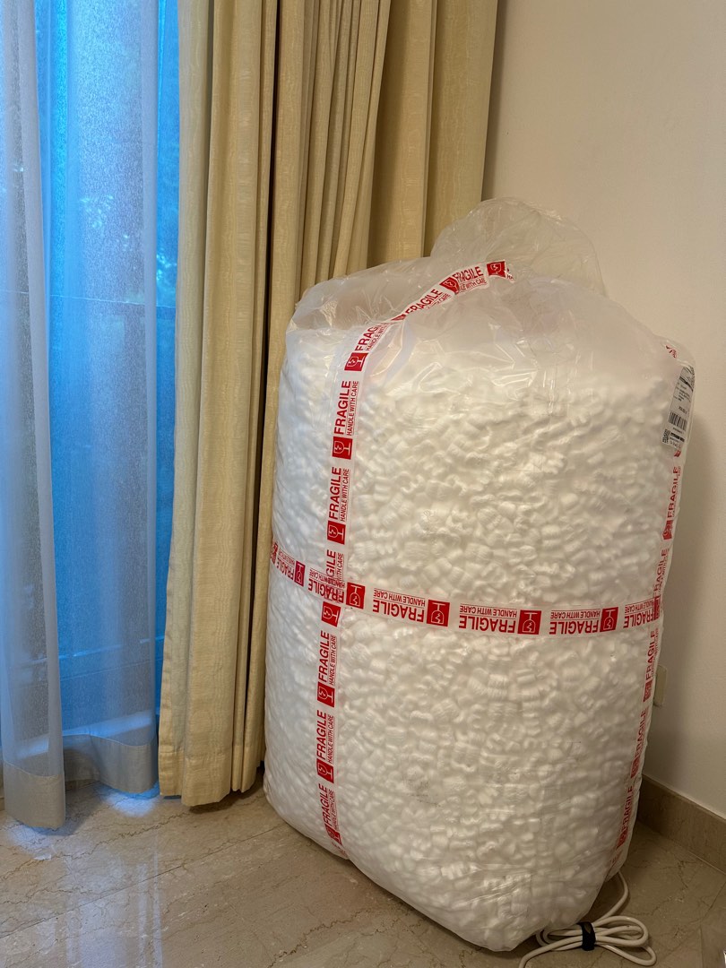 Loose Fill Packing Foam Peanuts - Shipping Protection, Hobbies & Toys ...