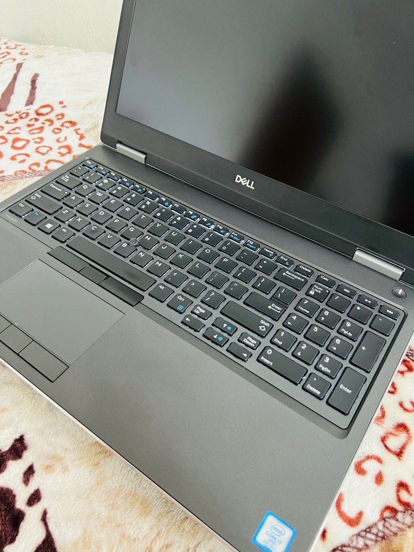 Precision 7540|| i7-9th || 48GB RAM || 512GB M.2 NVMe|| NVIDIA Quadro ...